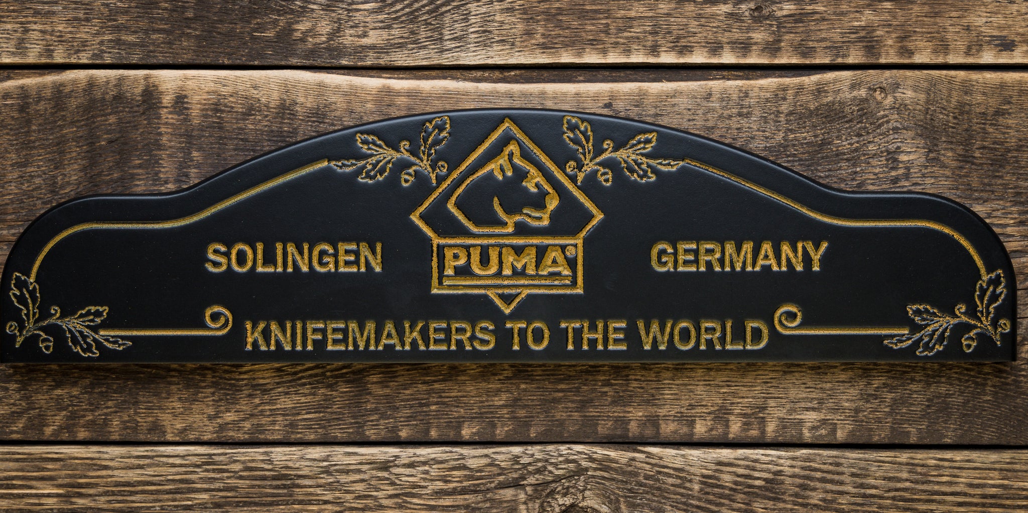 PUMA Display Board – PumaKnives.ca